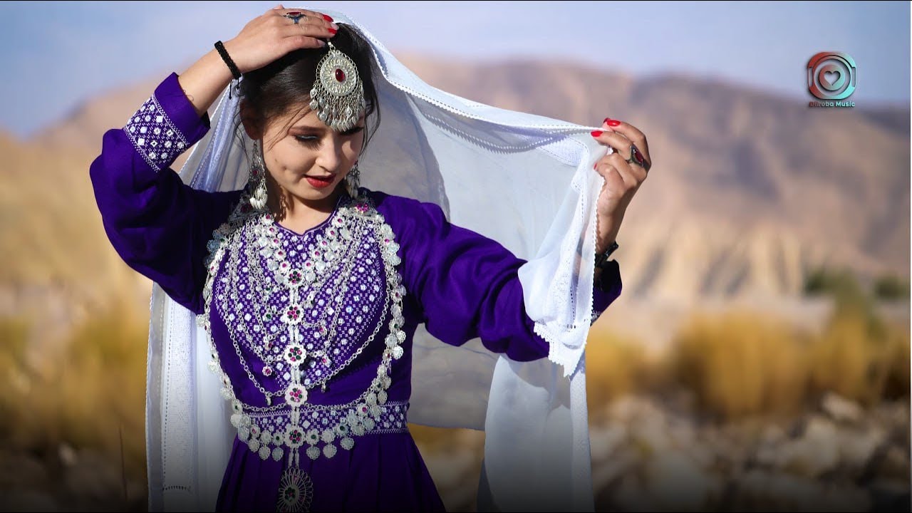 New Hazaragi Ahmad Ghulami (Dar Chi Halim) Official Song | هزارگي جديد ...