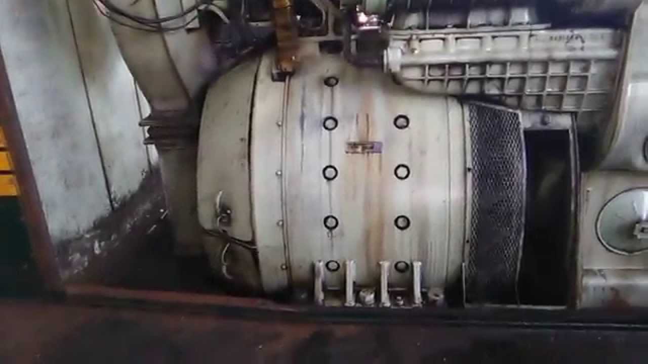EMD G16 engine diesel locomotives @TrainDriverM - YouTube