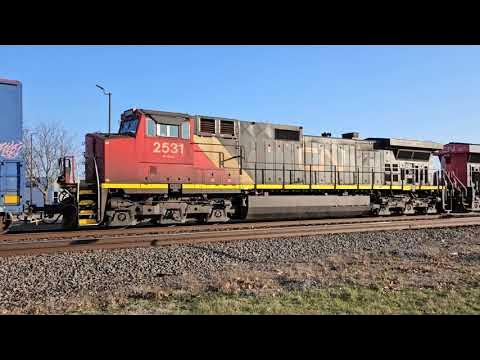 CN 2873 Westbound - YouTube