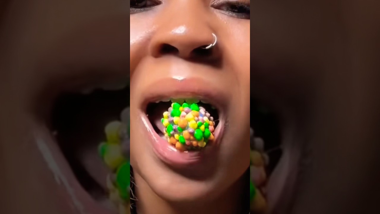 Nerds covered candied grapes #crunchy #asmrcrunch - YouTube