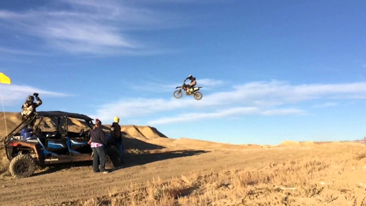 Buffalo riders out west - YouTube