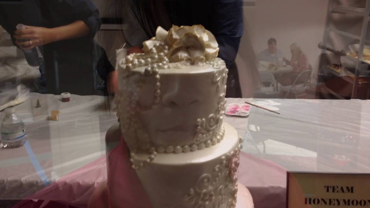 Creations in the competition cake contest - YouTube