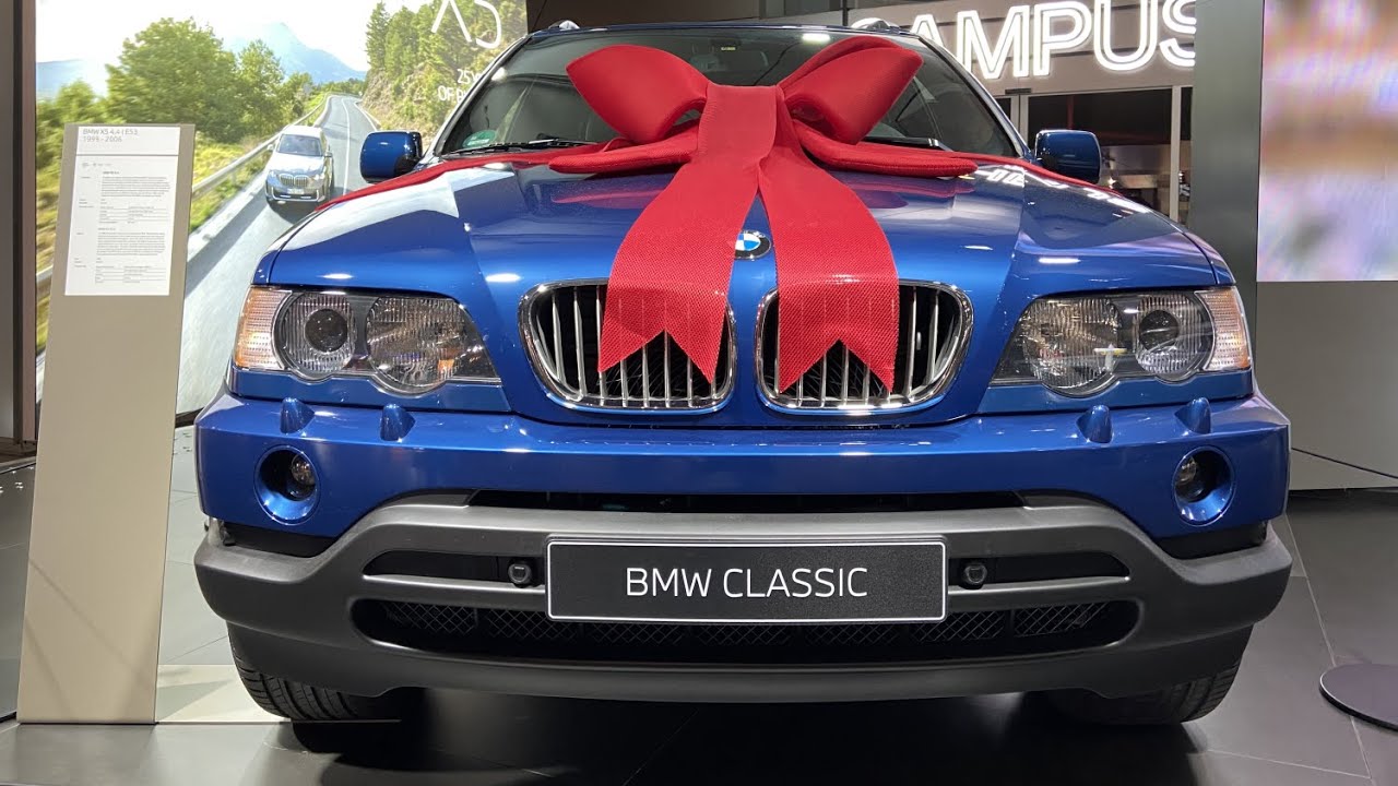 BMW X5 4.4i V8 E53 in Le Mans Blau Metallic - YouTube