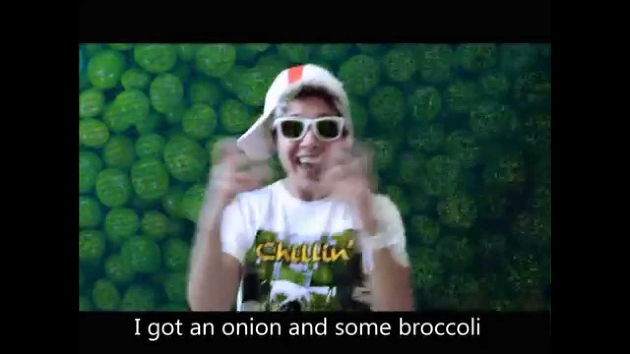 I GOT A PEA funny song with lyrics - YouTube