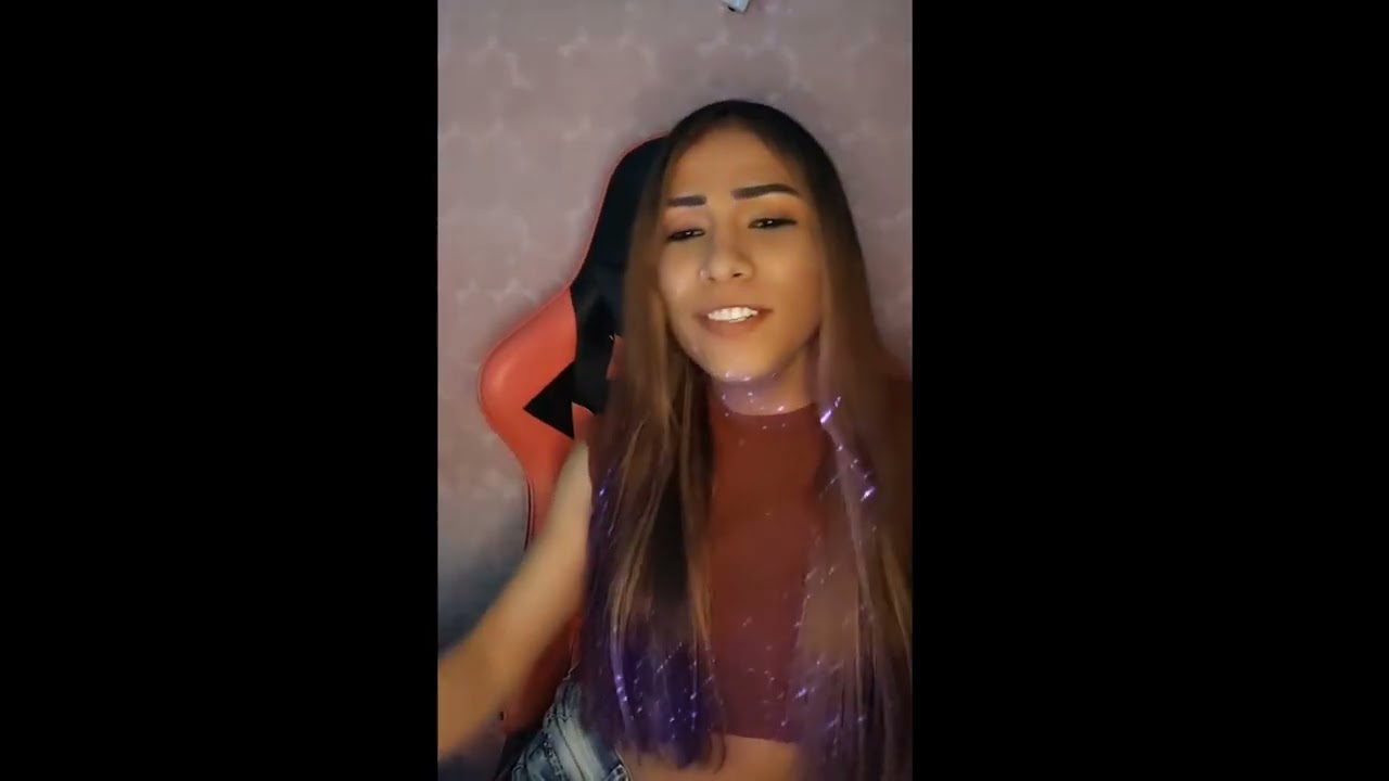 Natural Girls Flexing Their Biceps And Arm Wrestling Youtube
