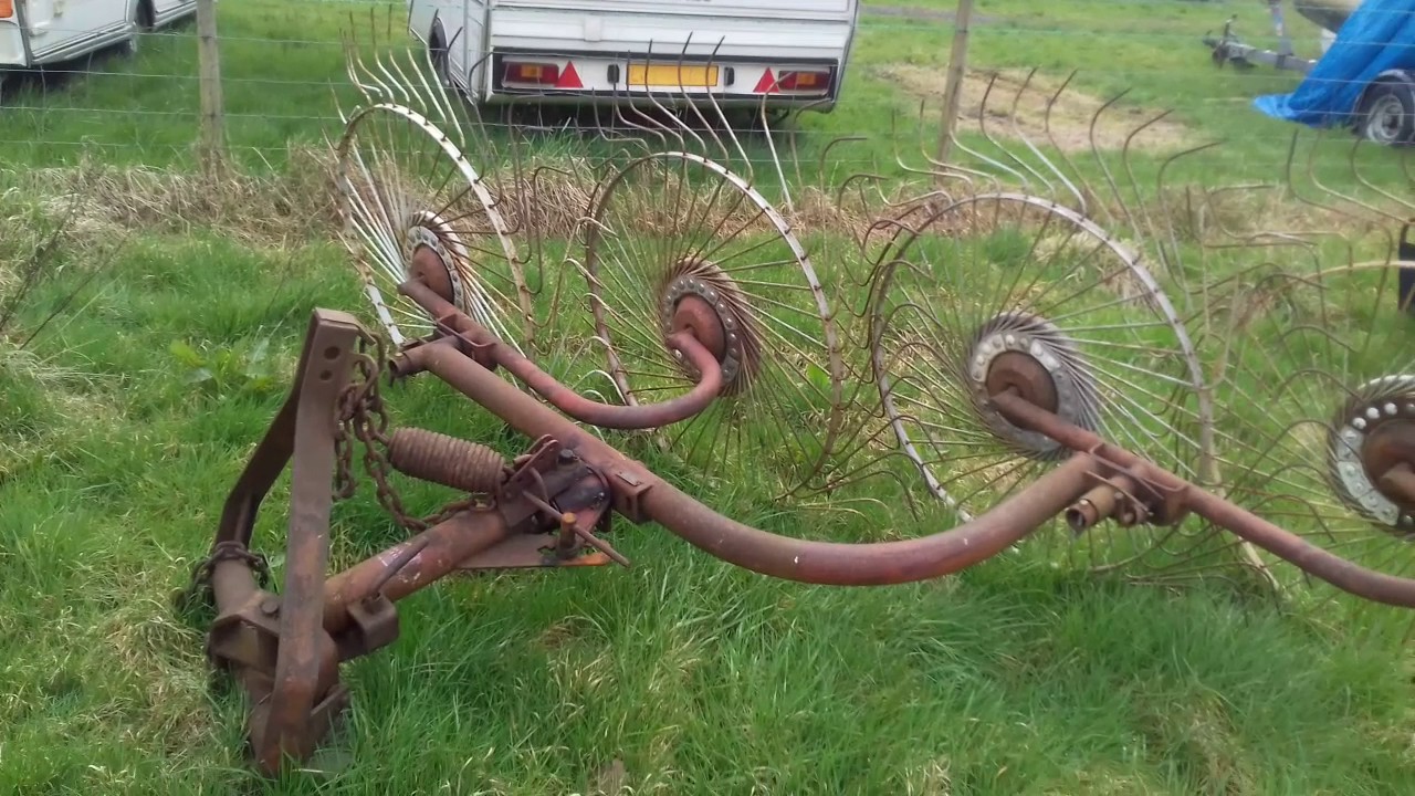 Old vicon acrobat - YouTube