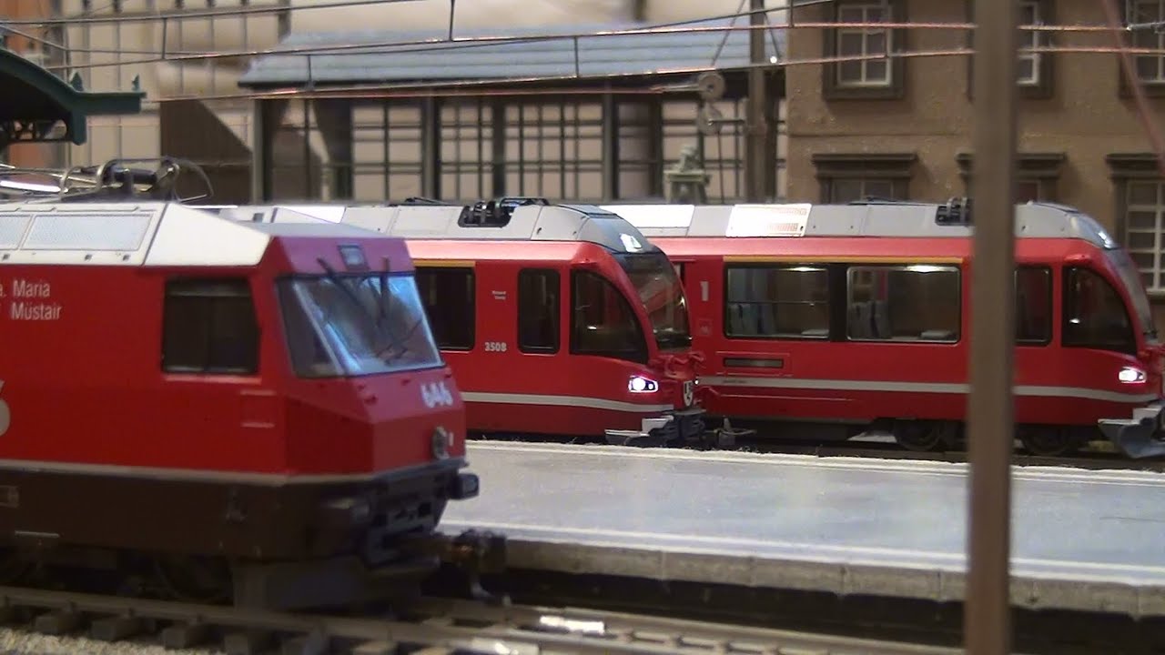 RhB HOm New Layout With BEMO Trains + ESU loksound 1:87 (H0m) .m2ts ...