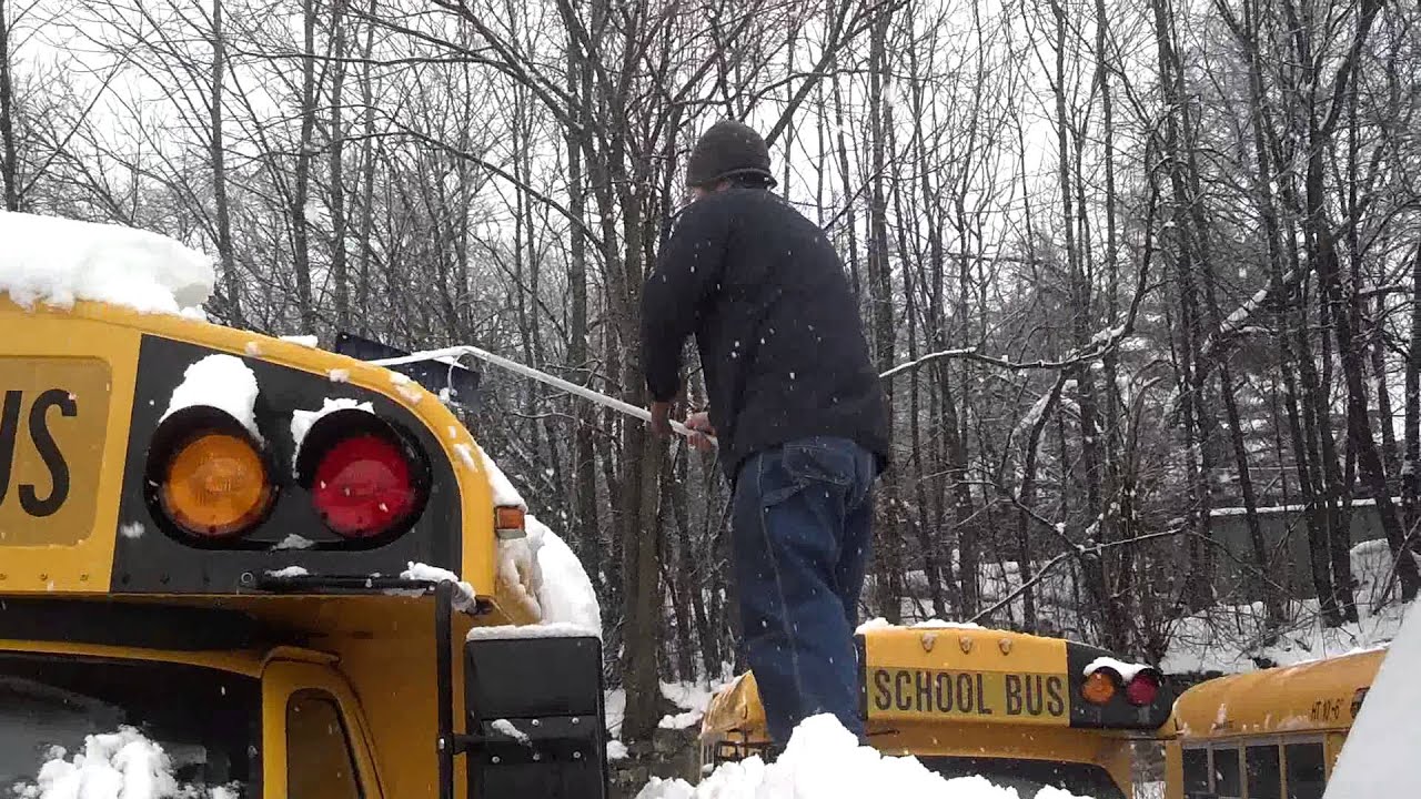 Breaking into a bus NRT style - YouTube