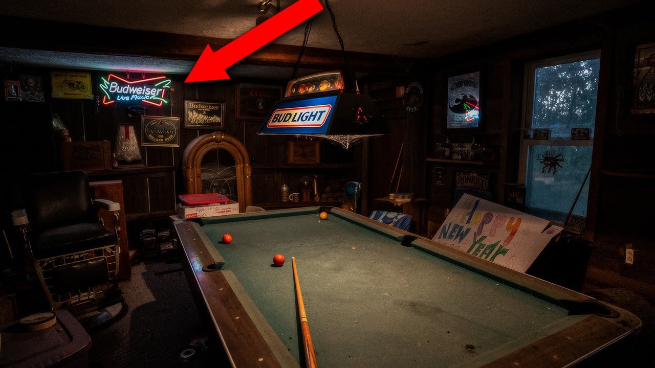 Abandoned Home with UNTOUCHED MAN CAVE - YouTube