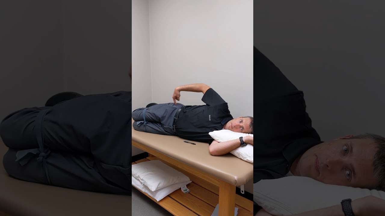 Resisted clam shells - YouTube