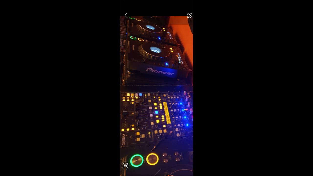 dj jase vol 2 - YouTube
