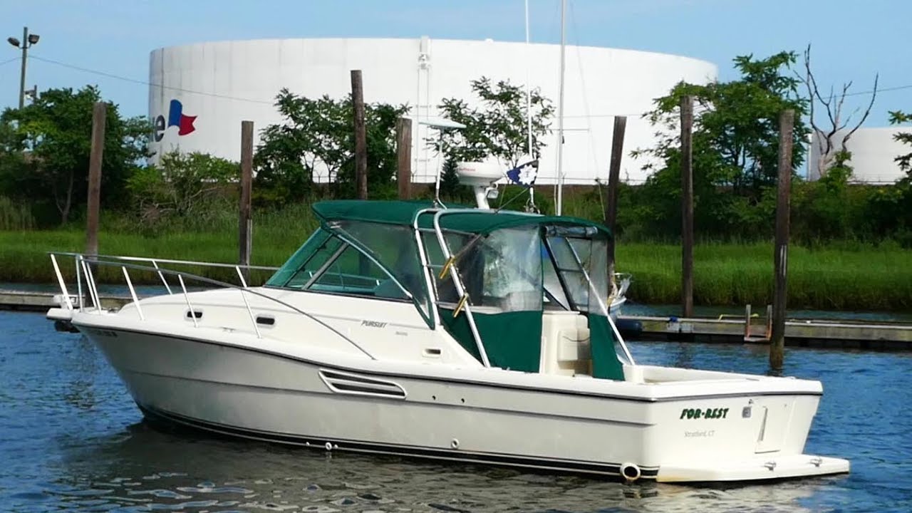30' 2000 Pursuit 3000 Express Offshore Yacht Sales.com - YouTube