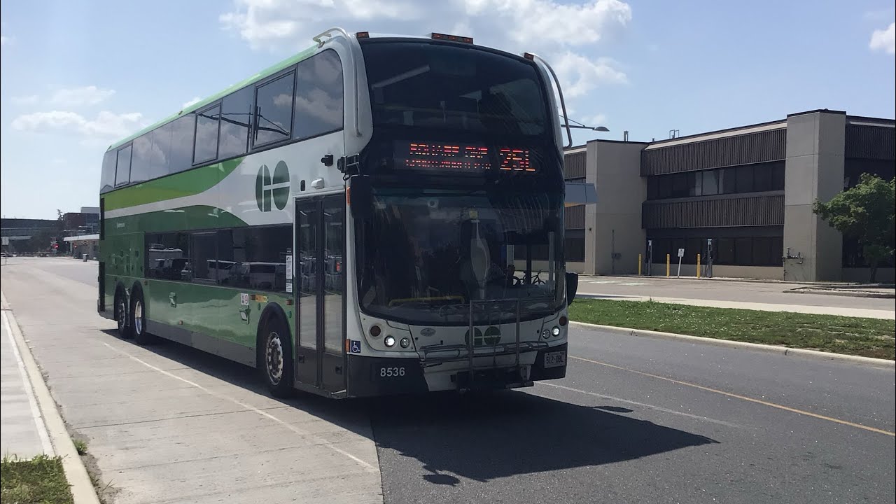 GO Transit Ride Video on 25L Waterloo / Mississauga to Toronto Premium ...