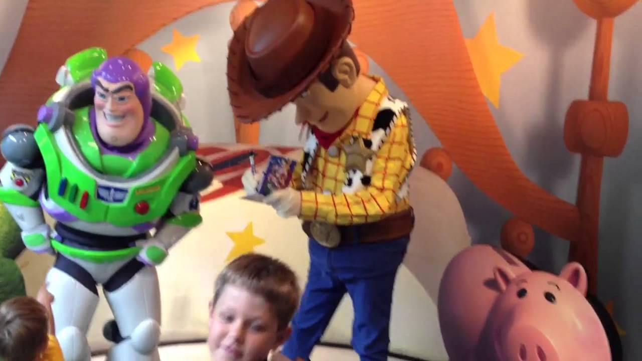 Landon and Nolan with Woody and Buzz - YouTube