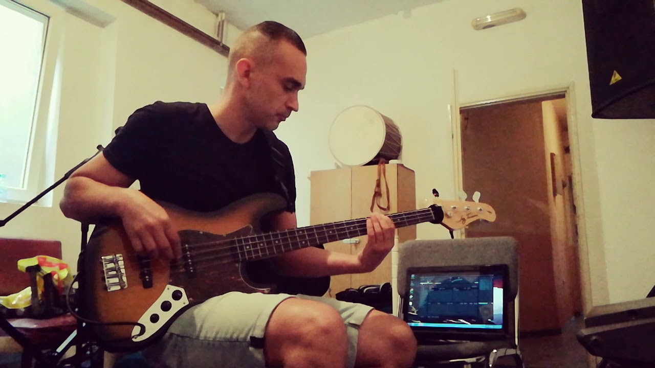 Halid Muslimovic-idite i zovite je bass cover - YouTube
