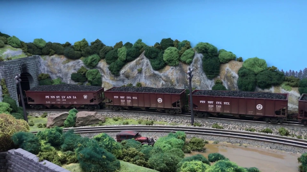 MTH O Scale PRR Layout 6 - YouTube