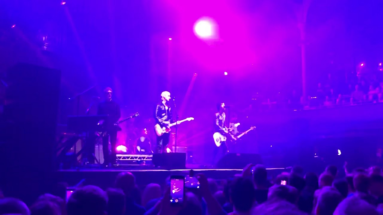 Johnny Marr & Nile Marr - Encore Disco Track; Manchester 04/09/19 ...