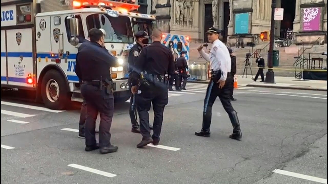 Police cordon off area outside New York church after shooting | AFP ...
