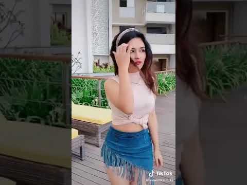 Avneet Kaur tiktok videos collection // Avneet Kaur // Honey Singh // Riyaz // Siddharth Nigam