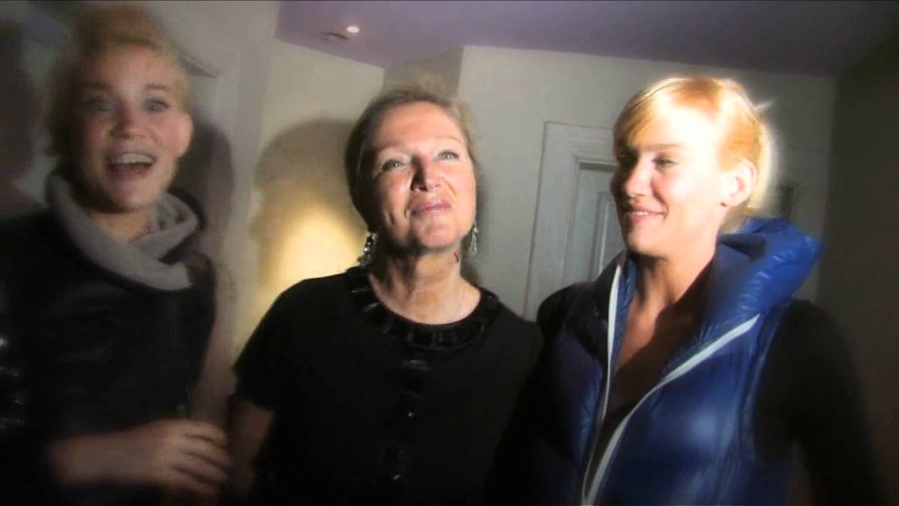 Eve's choice at Java club Geneva - YouTube