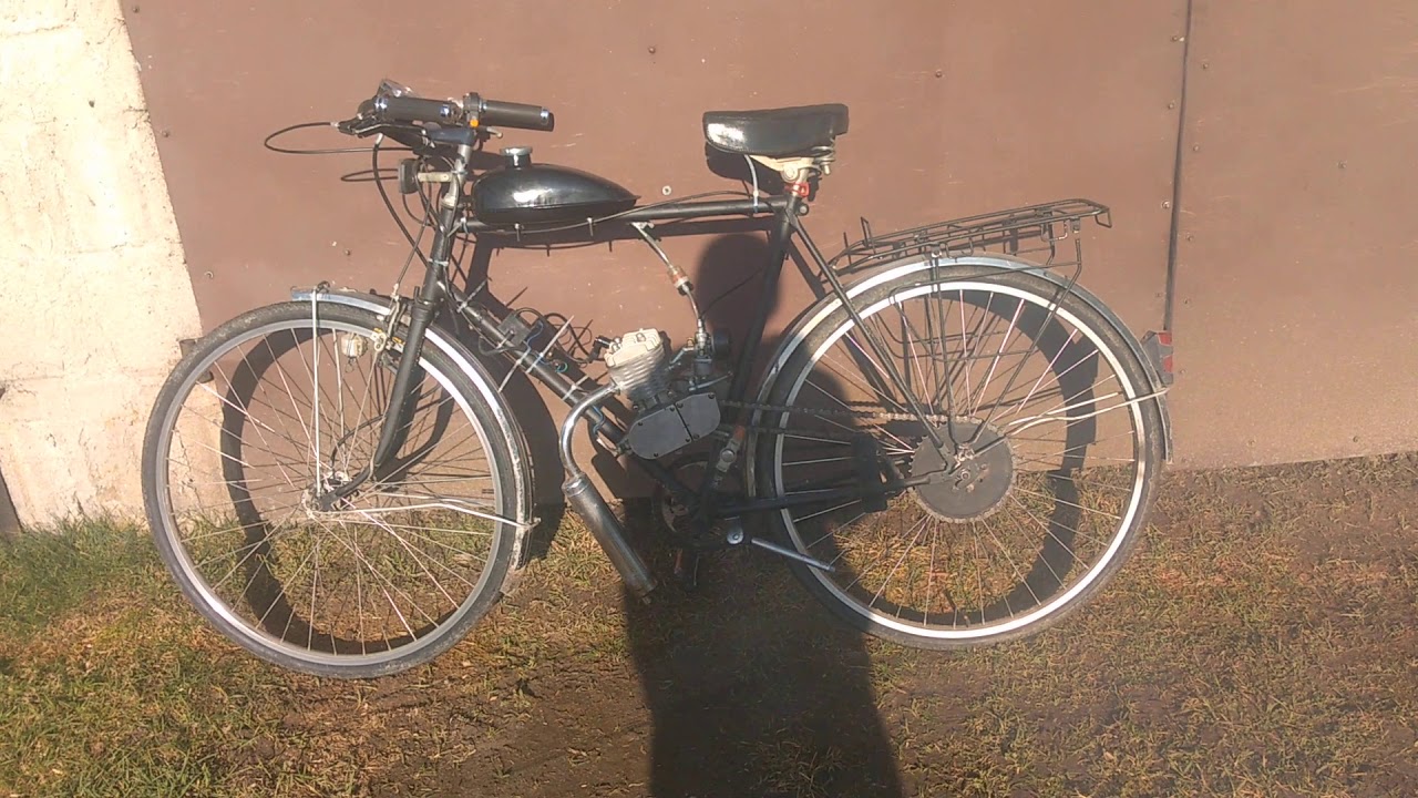 Pokaz rowera z silnikiem spalinowym 80cc - YouTube