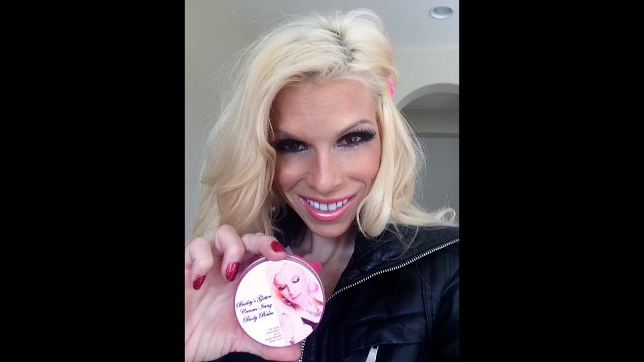How to:Make HOT CHICKS Love you! & HUGE Giveaway - YouTube