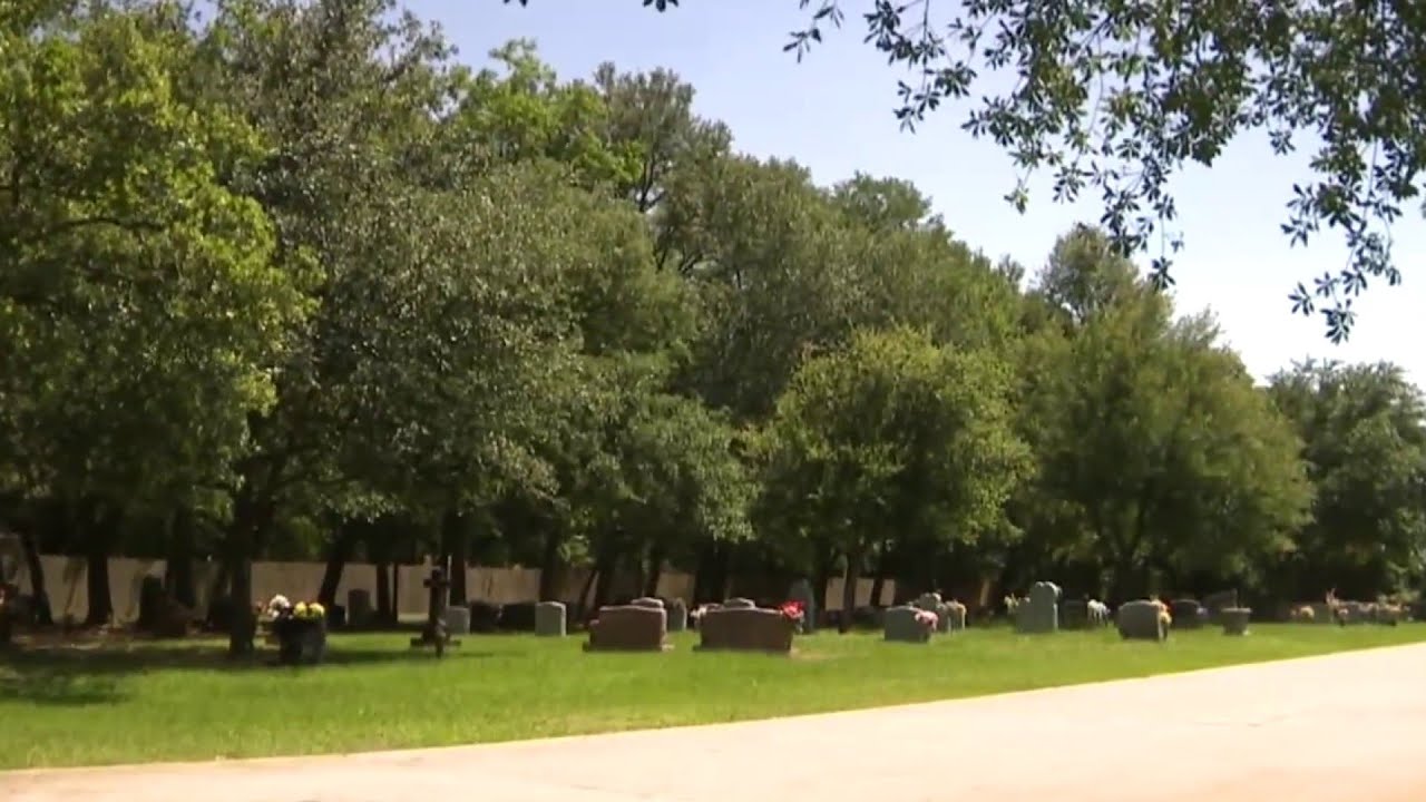 Natural Burial Cemeteries In Texas
