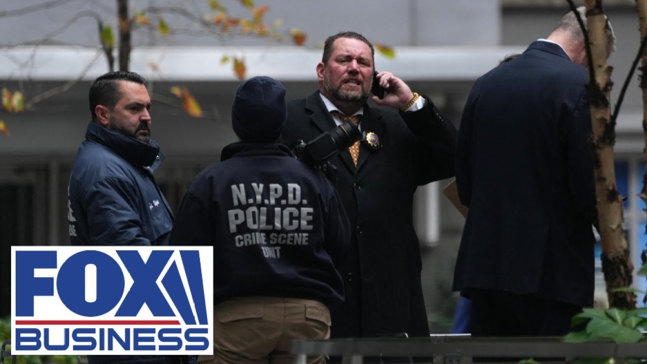 NYC manhunt underway for 'targeted attack' against healthcare CEO - YouTube
