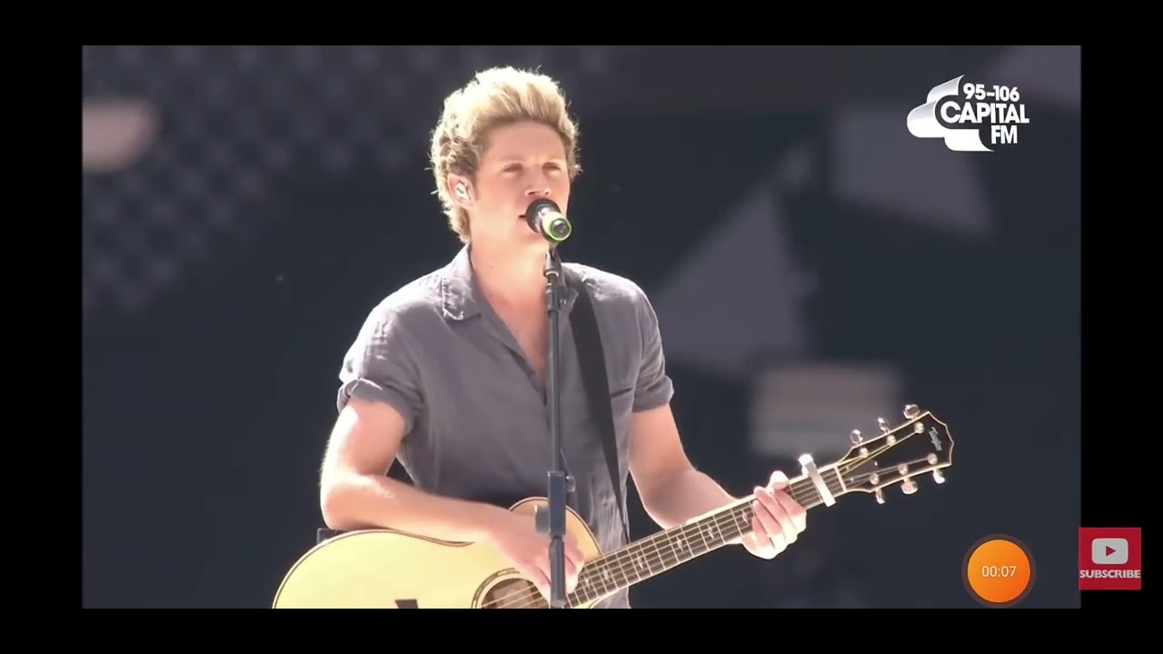 Zayn Niall and Liam singing night changes - YouTube