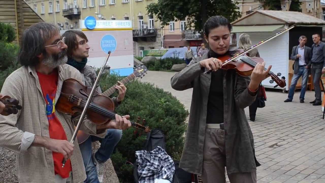 Mashala Doza - Greek melody [buskin Kiev] - YouTube