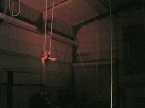 static trapeze Routine - YouTube