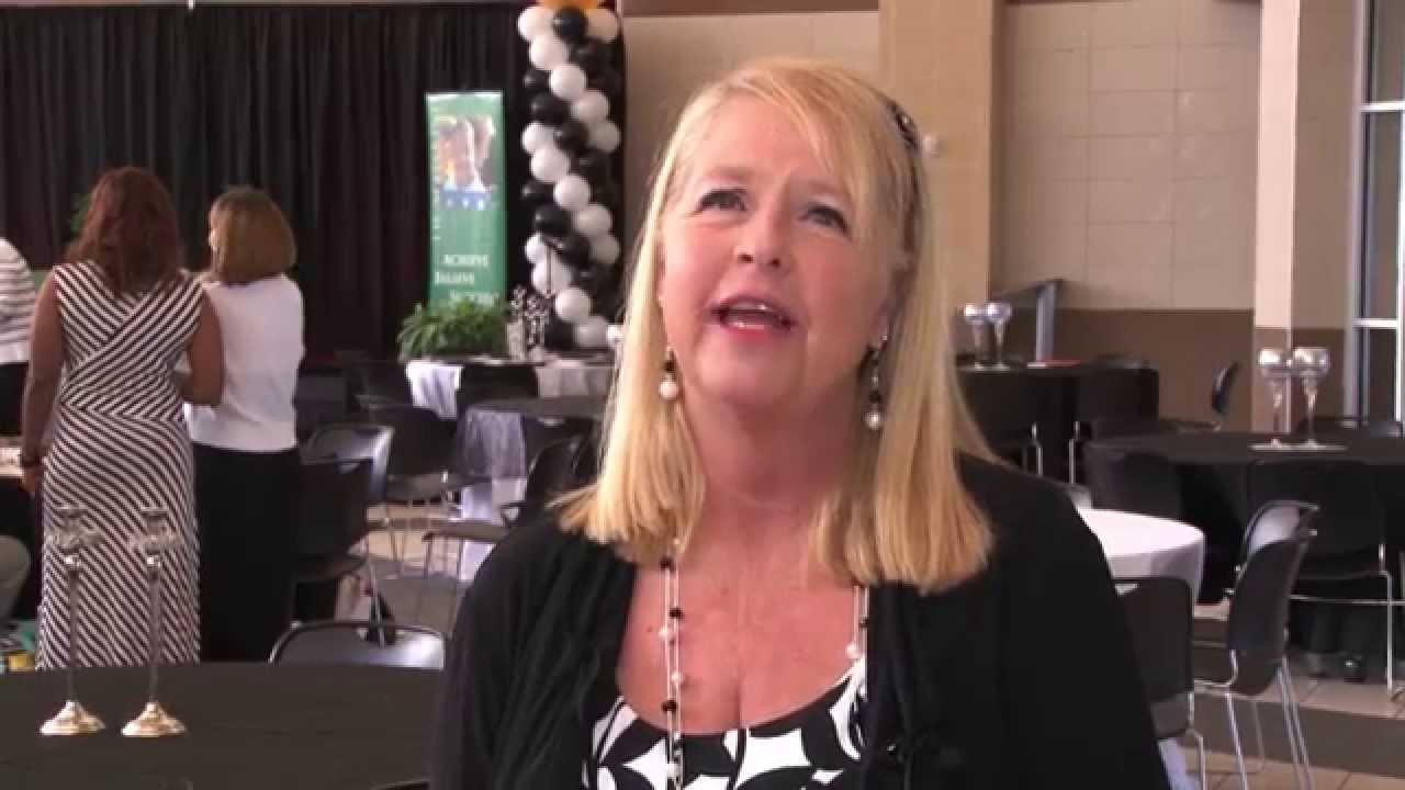 Pam DeBoarde Enters The DeSoto ISD Hall of Honor - YouTube