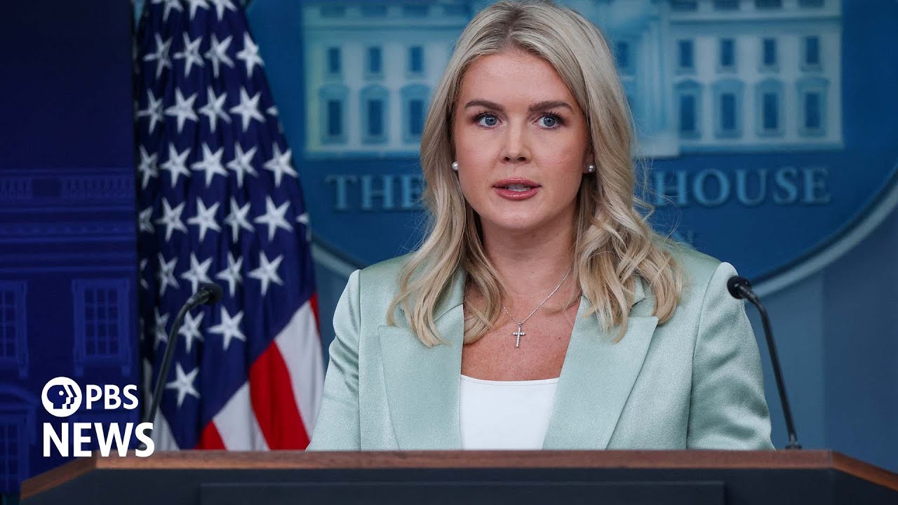 Karoline Leavitt shoots down Mike Johnson’s claim Trump was FBI ...