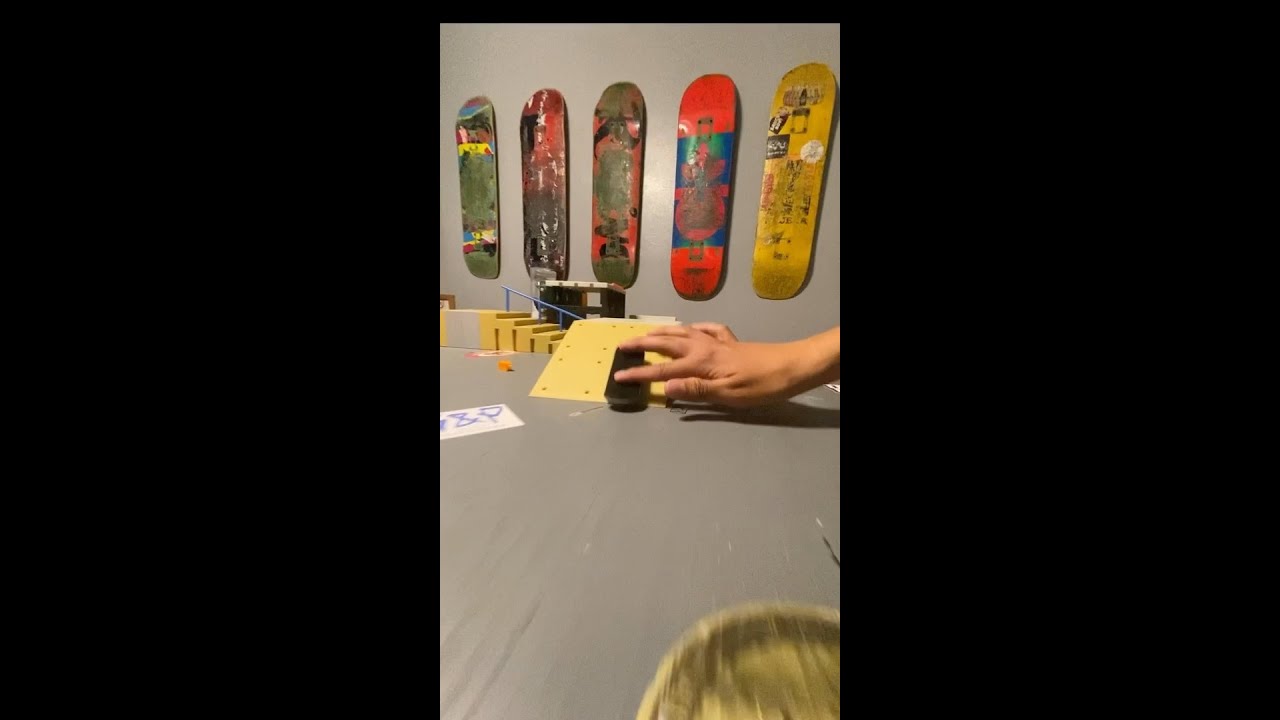 @egal115 with the pyramid set up from Tech Deck - YouTube