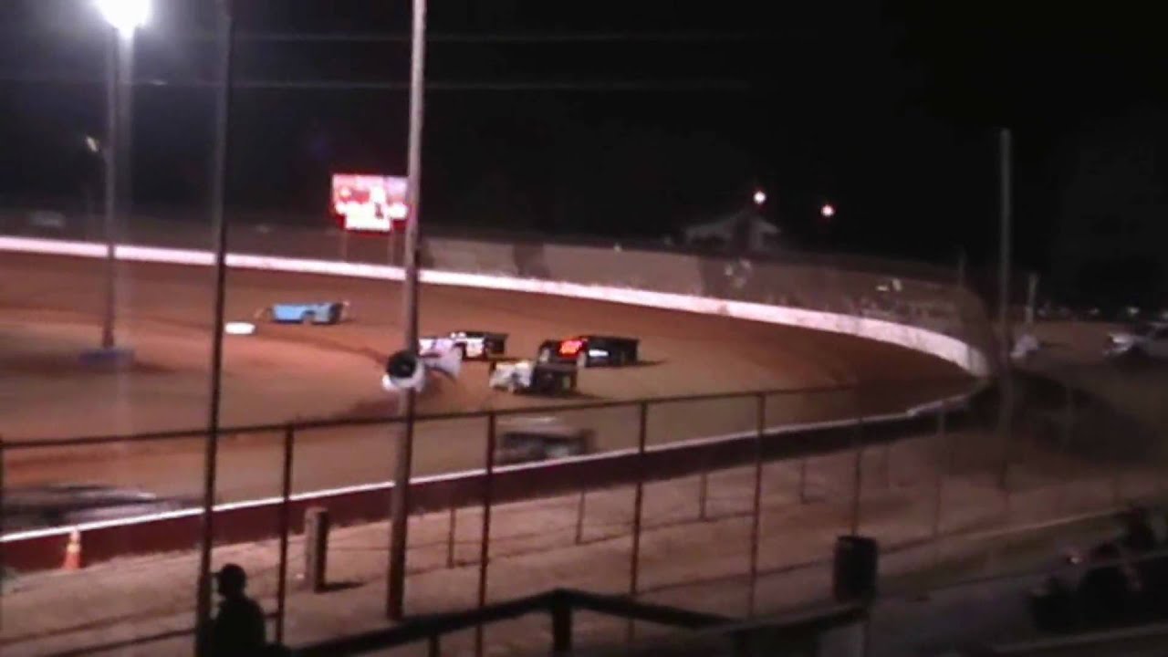 Jered Smith at Whynot Speedway 3/6/10 Highlights - YouTube