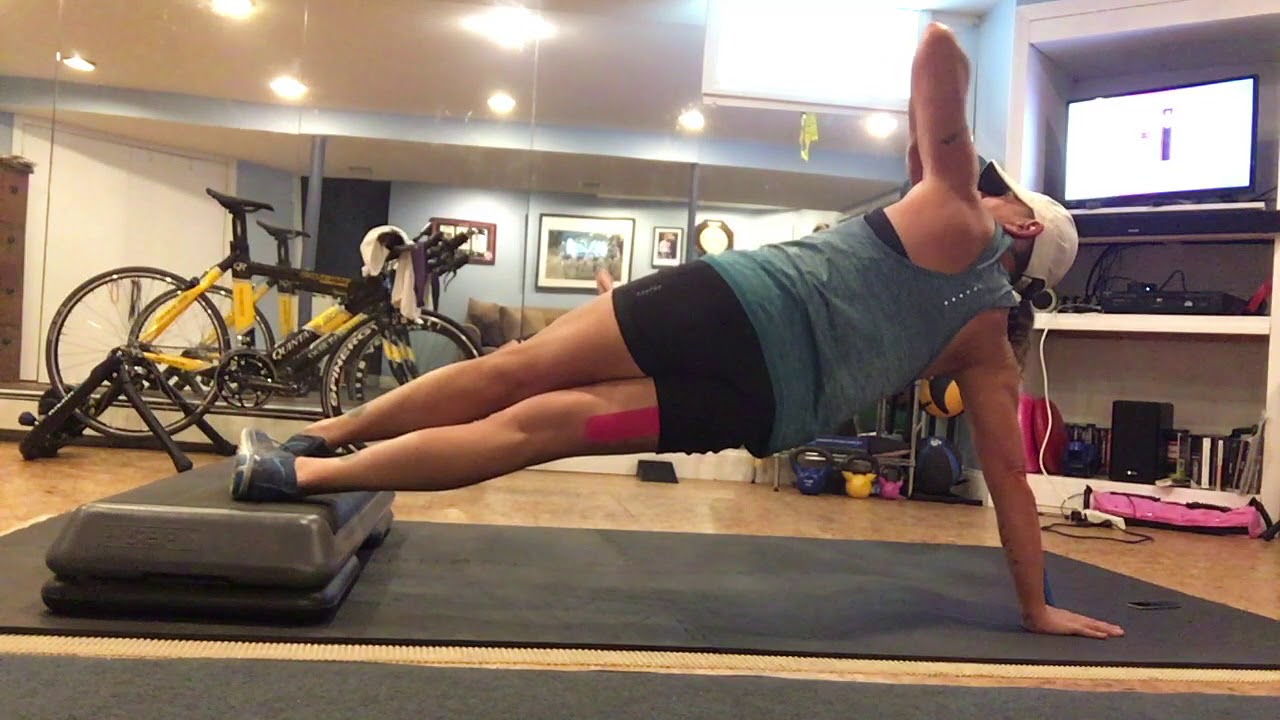 Pushup Side Plank with Resistance Band Rotation - YouTube