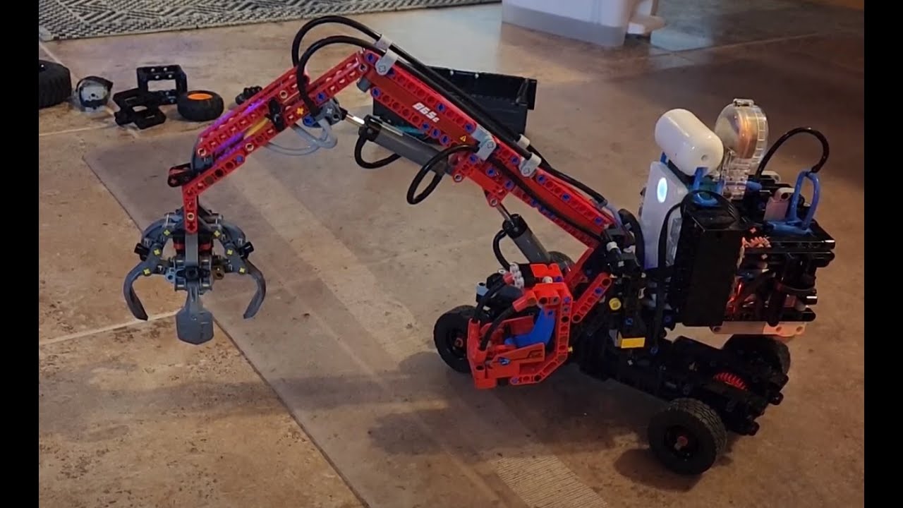 Motorized RC Lego Technic Material Handler 42144 (8 MOTORS!) - YouTube