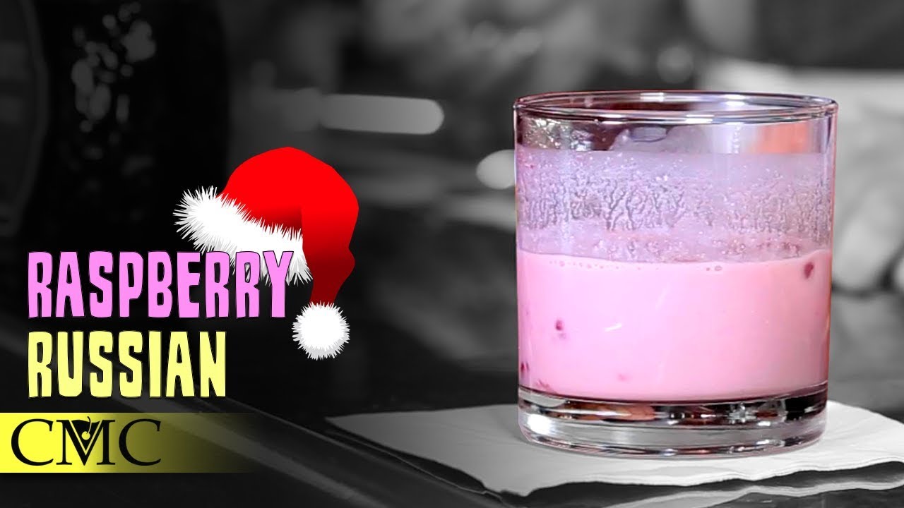 How To Make The Raspberry Russian Cocktail 🎅🏻🎅🏻🎅🏻 - YouTube