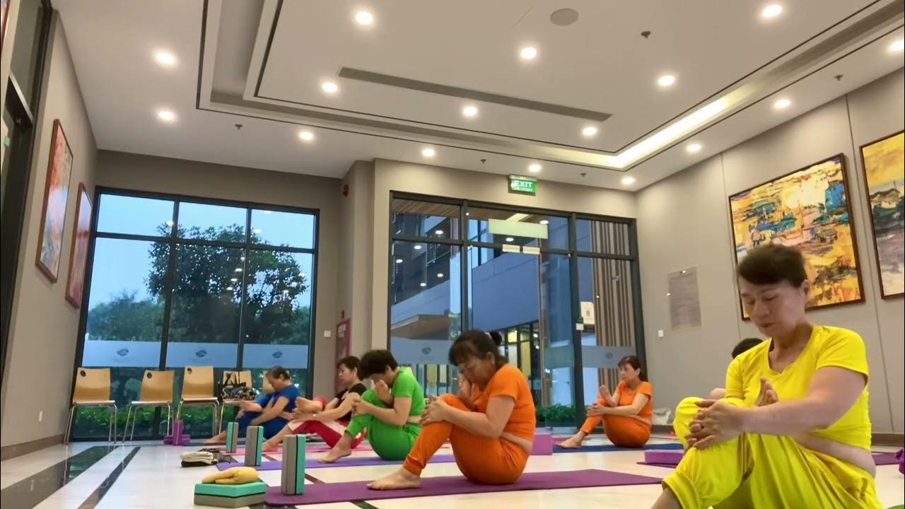 Yoga căng giãn cơ gân kheo!! - YouTube