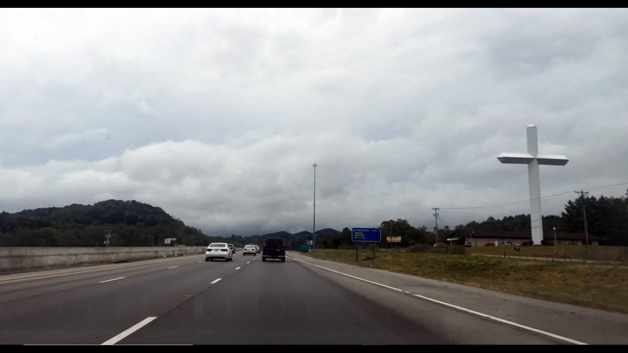 Driving Interstate 81 South Across the Virginia Tennessee Line - YouTube