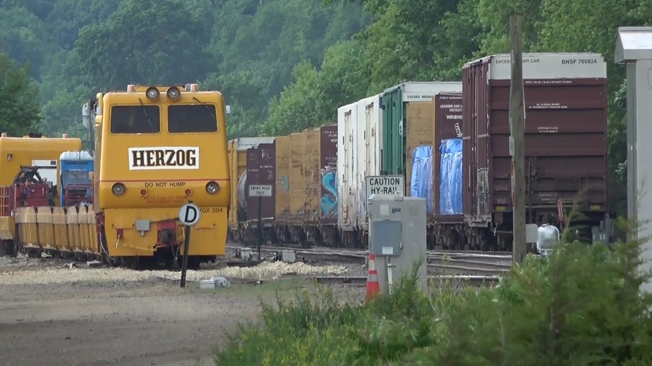 MISSISSIPPI and CEDAR RIVER RAIL ACTION! Dji air 2s demo, drone views ...