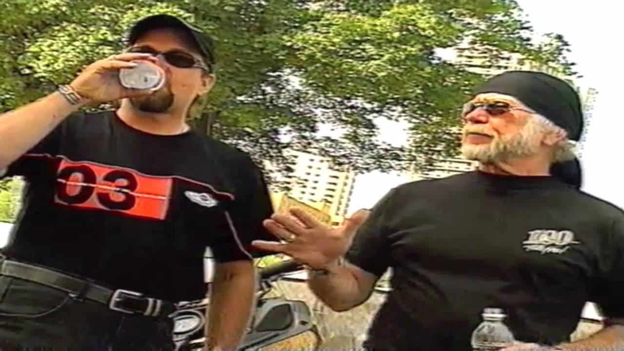 Part 3 interview Willie Davidson, Harley Davidson - YouTube
