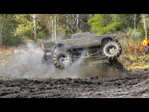MEGA TRUCKS vs Bounty Hole!! Aron Shagbark Mud Bog 2018