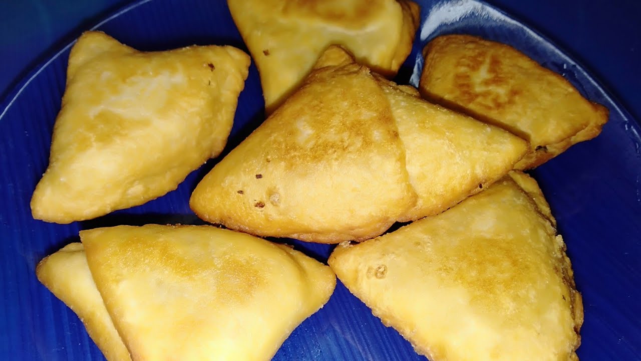 Spicy coconut samosa || My Modern Cuisine - YouTube