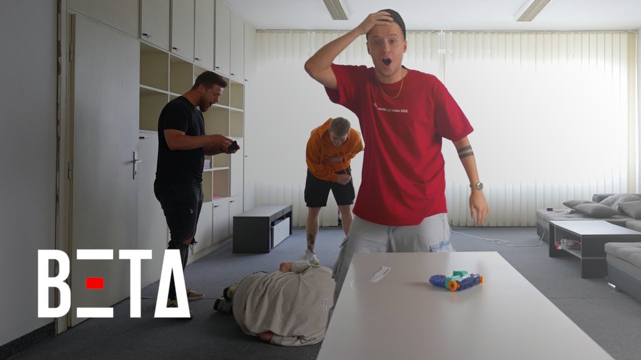 1 # RUSKÁ RULETA - CHARLIE VS. PRÁŽA / BETA - YouTube