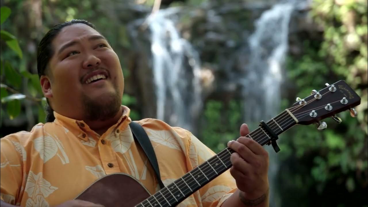 Lei Pua Kenikeni by Mark Yamanaka - YouTube