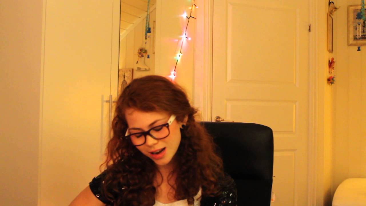 Girls are girls // Original song // Ellen Aabol - YouTube