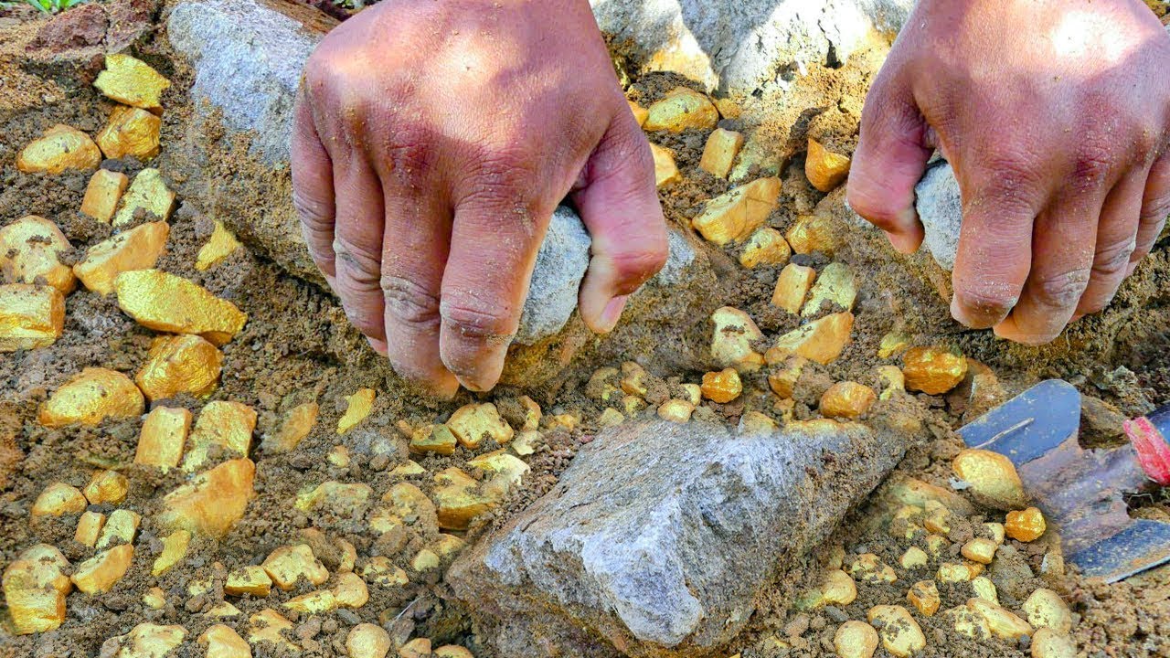 Mining for diamonds, gold mining videos, treasure found, mining, gold ...