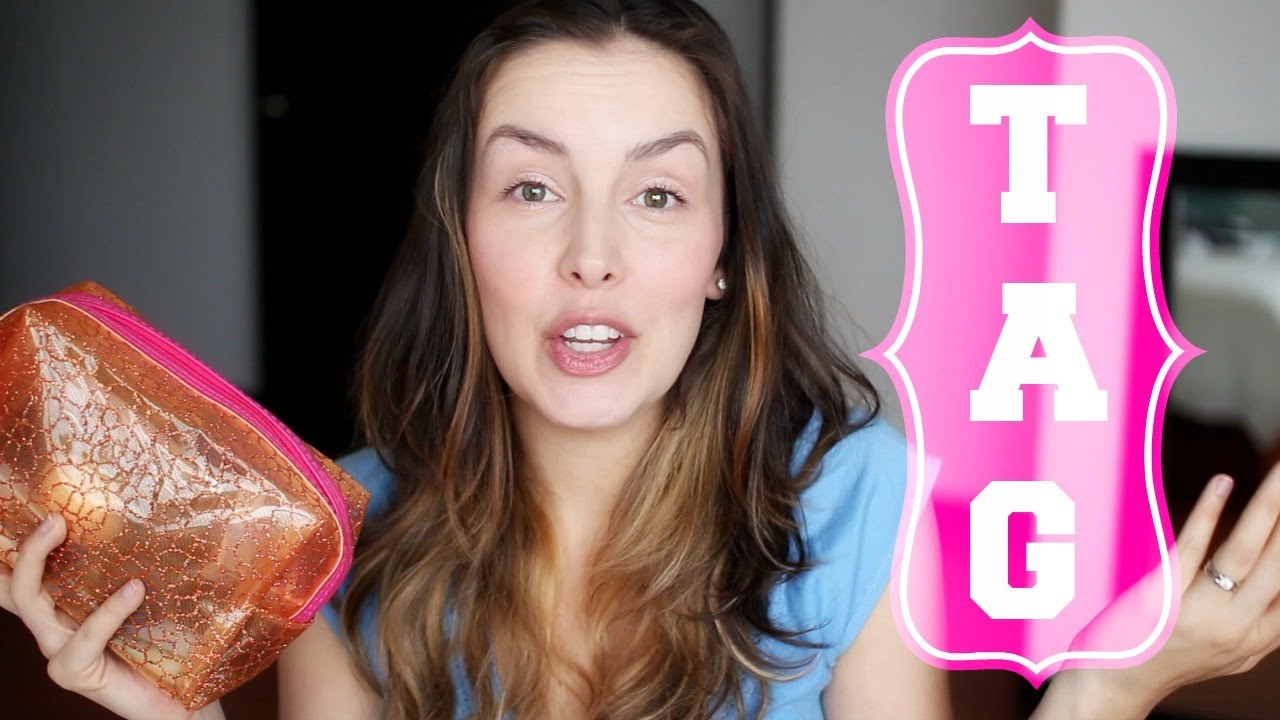 What's In My Makeup Bag TAG | AmandaMuse - YouTube