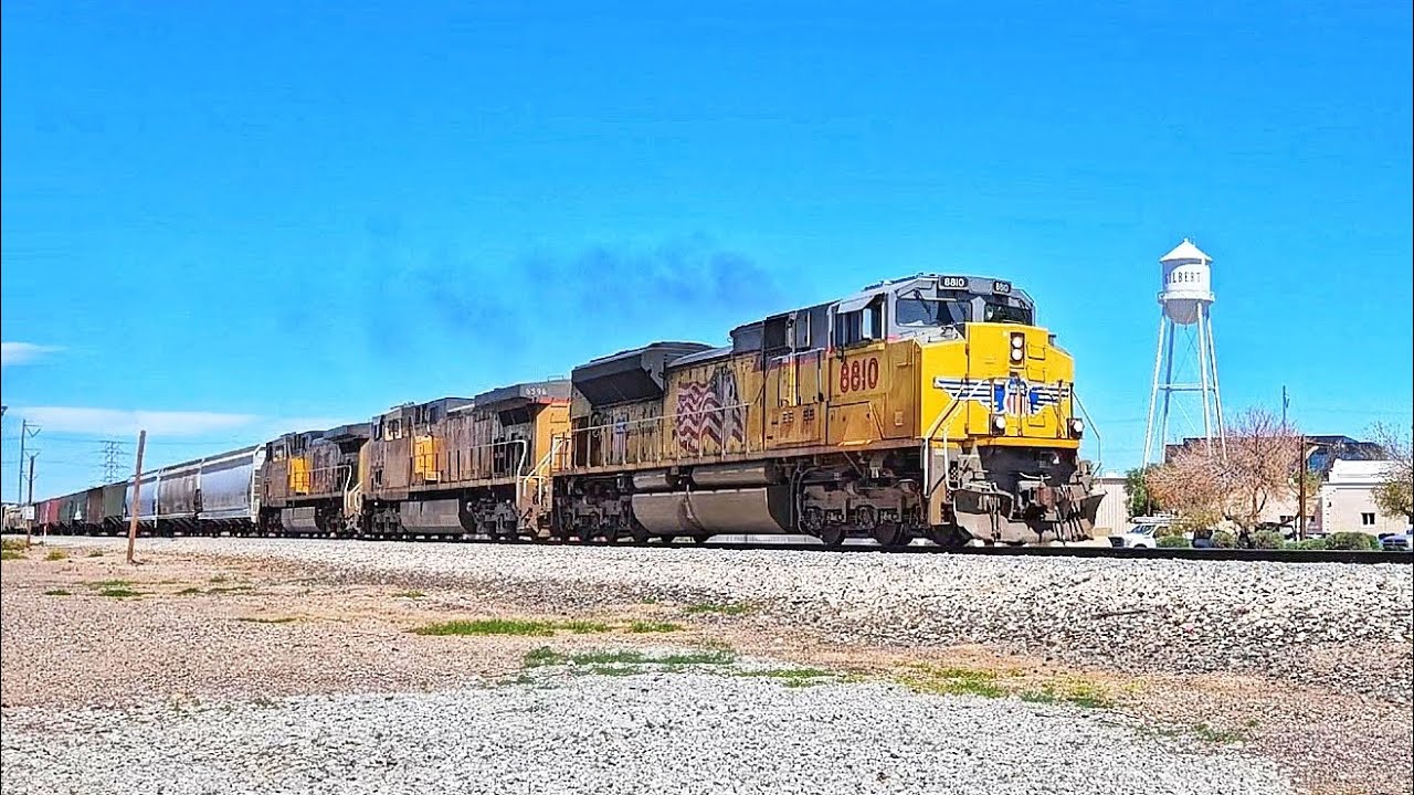 Union Pacific freight train Gilbert, AZ - YouTube